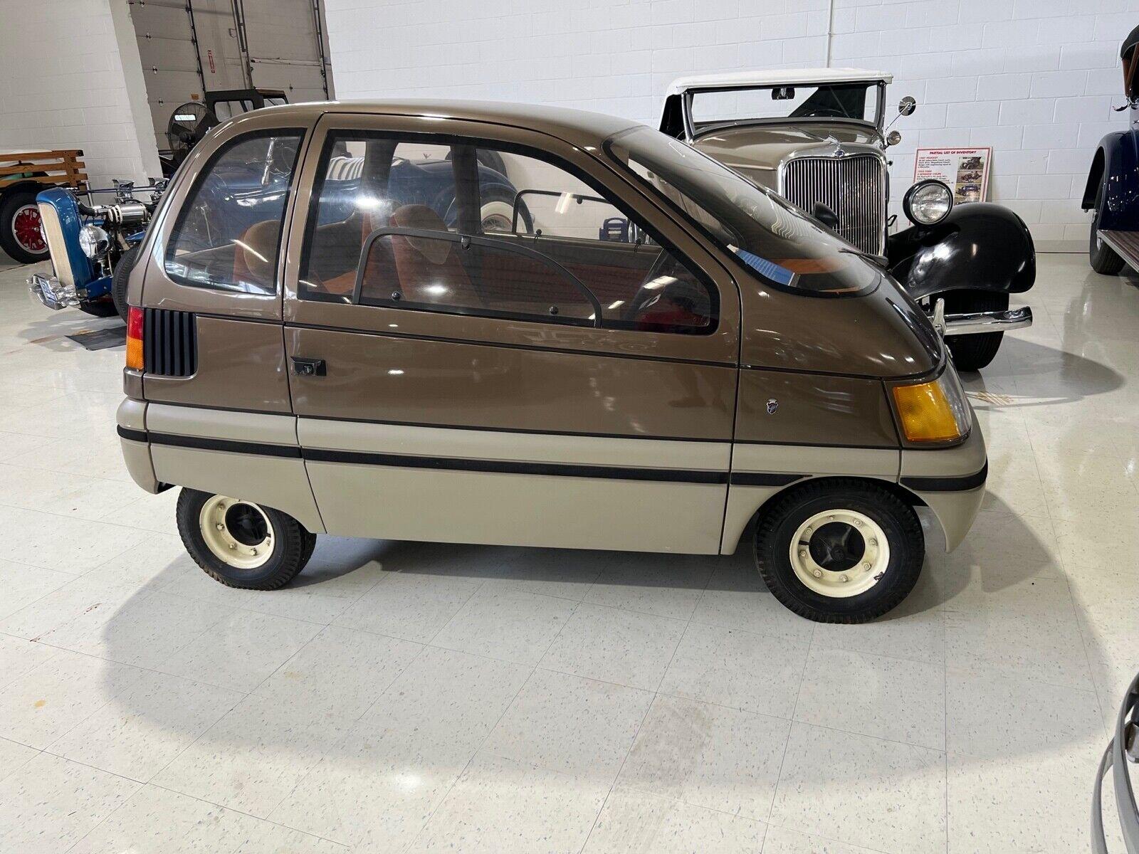 1983 Ford Ghia Trio for sale