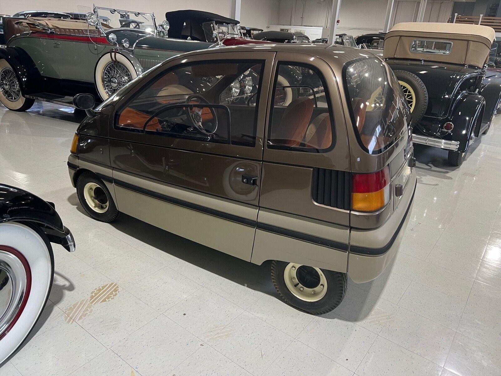 1983 Ford Ghia Trio for sale