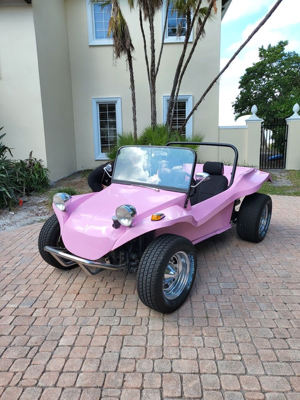Pink Sparkle 1961 VW Based Meyers Manx Dune Buggy for sale